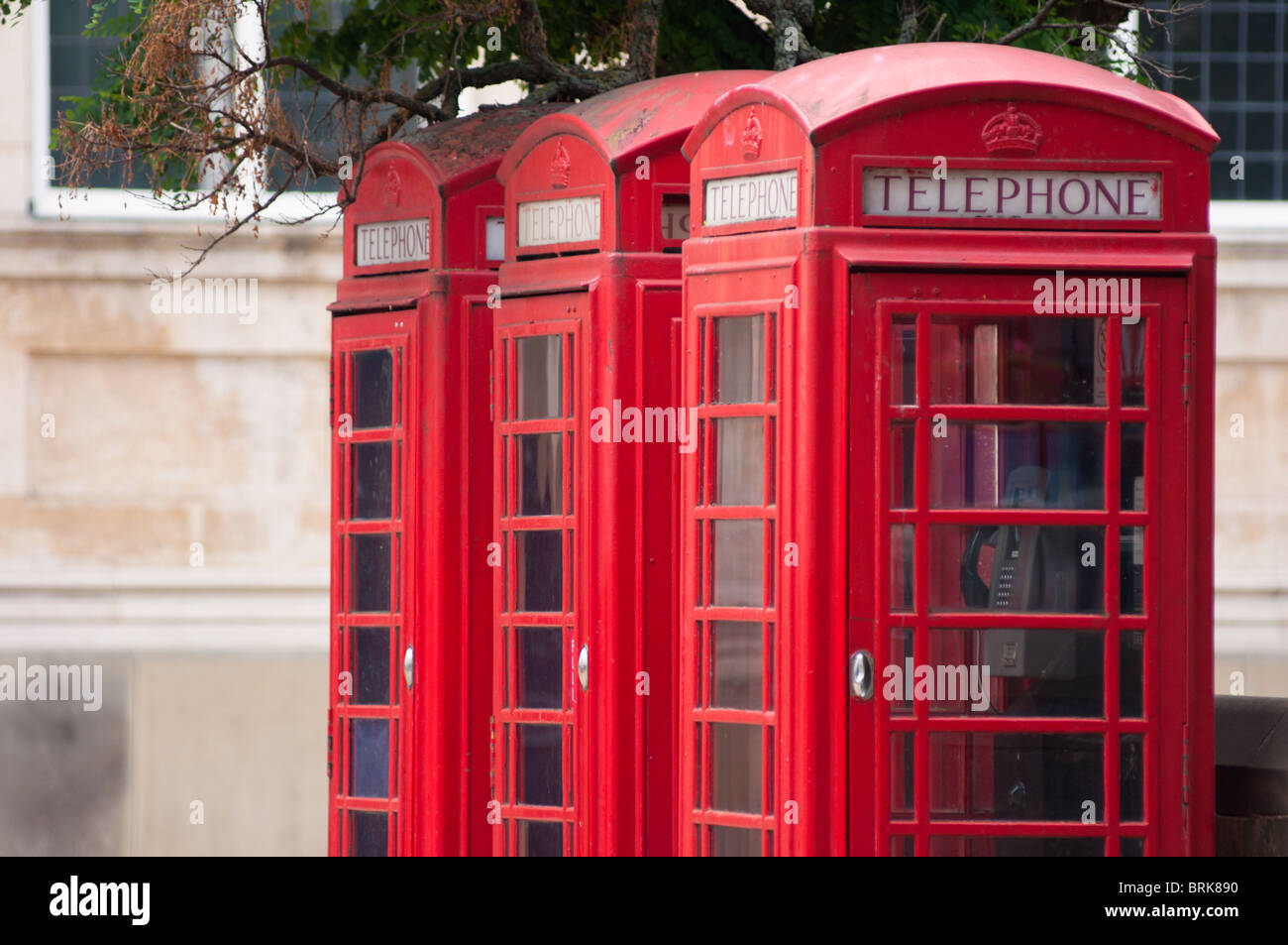 Phoneboxes hi-res stock photography and images - Alamy