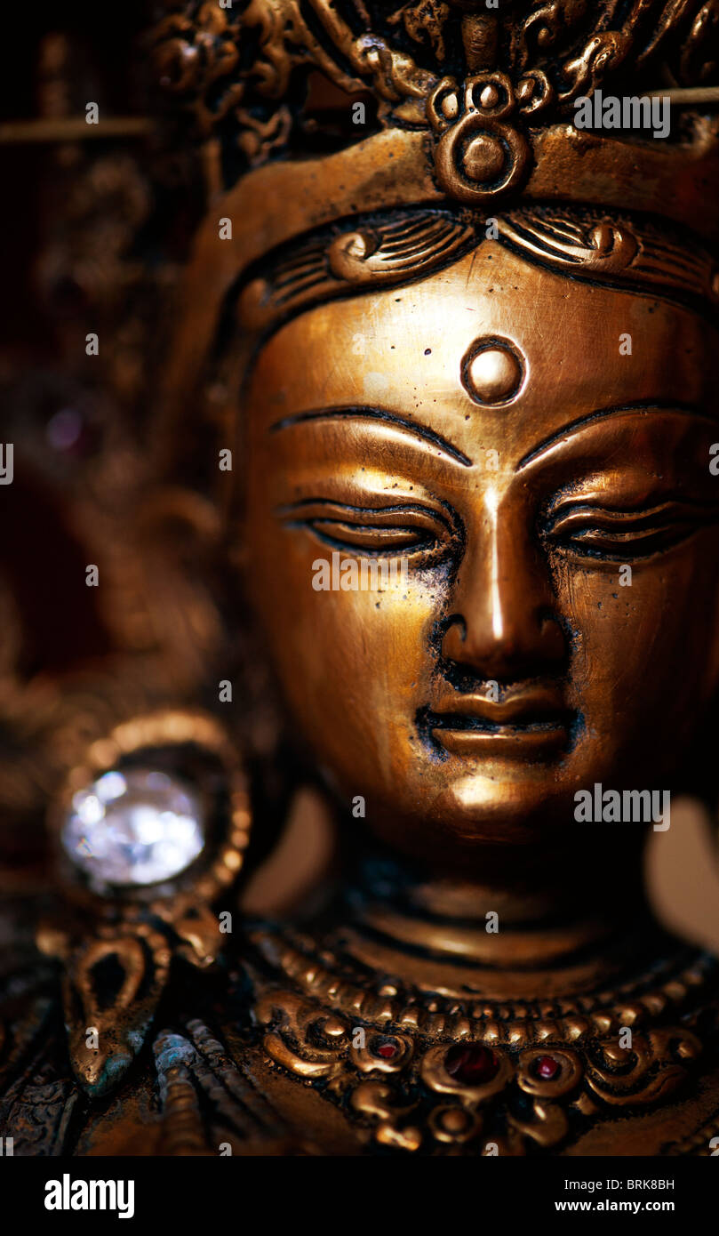 Tara Statue. Buddhist deity statue. India Stock Photo - Alamy
