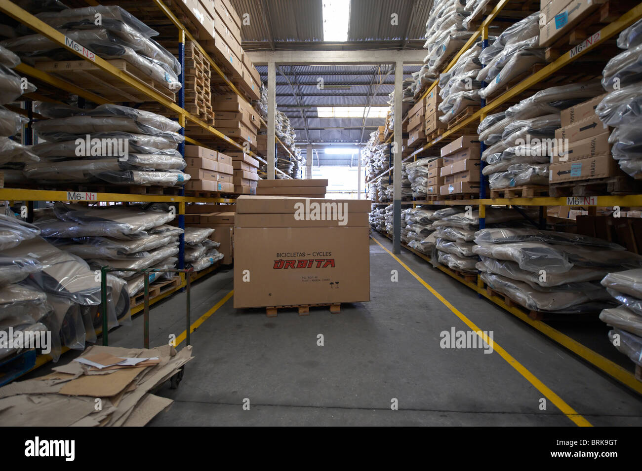 Warehouse interiors hi-res stock photography and images - Alamy