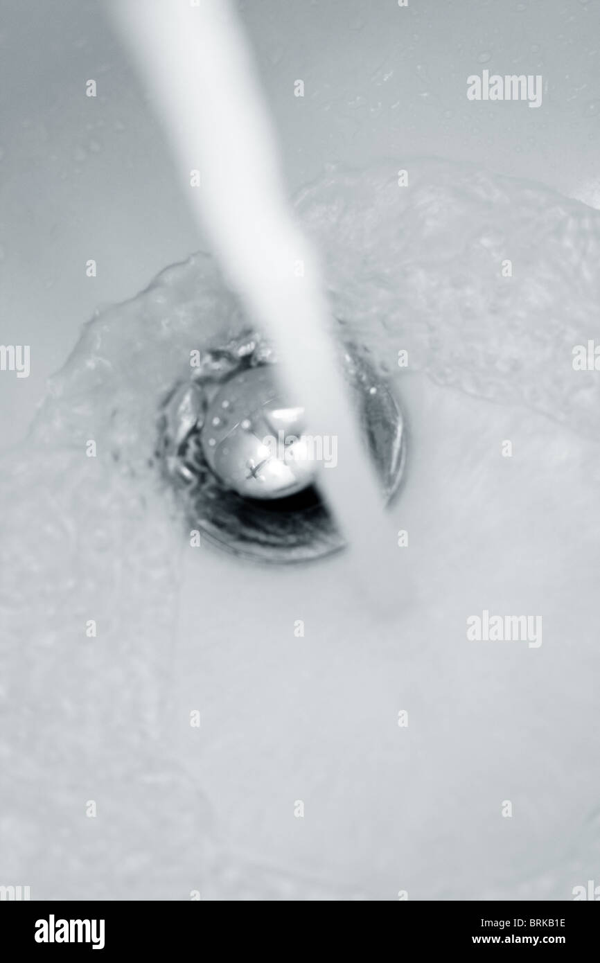 Running Water close up shot Stock Photo - Alamy
