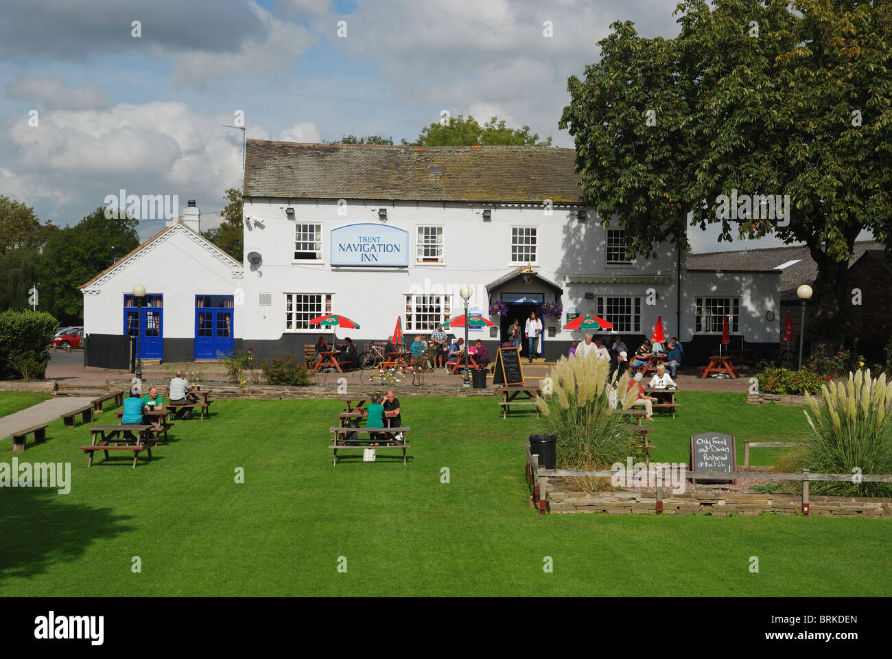 Trent Lock High Resolution Stock Photography and Images - Alamy