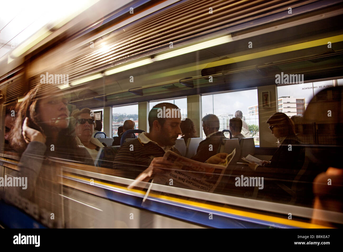Tren de lisboa hi-res stock photography and images - Alamy