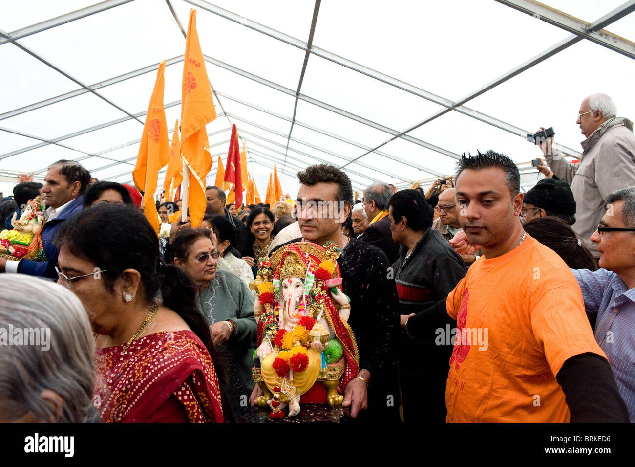 Devotees hi-res stock photography and images - Alamy