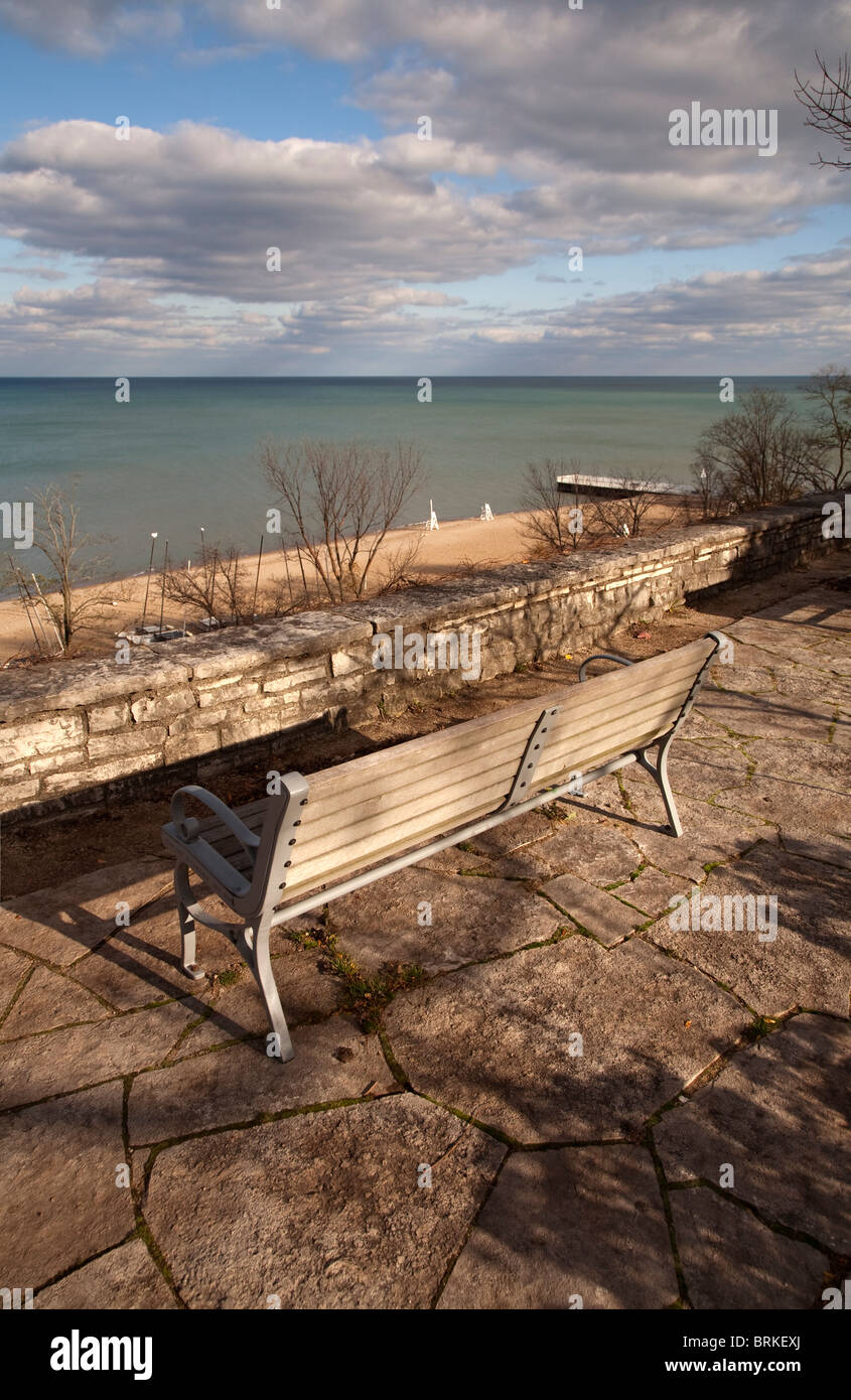 Bench overlooking Lake Michigan at Glencoe near Chicago on a sunny ...