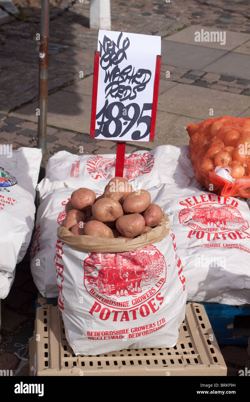Sack of Red Potatoes Stock Photo - Alamy