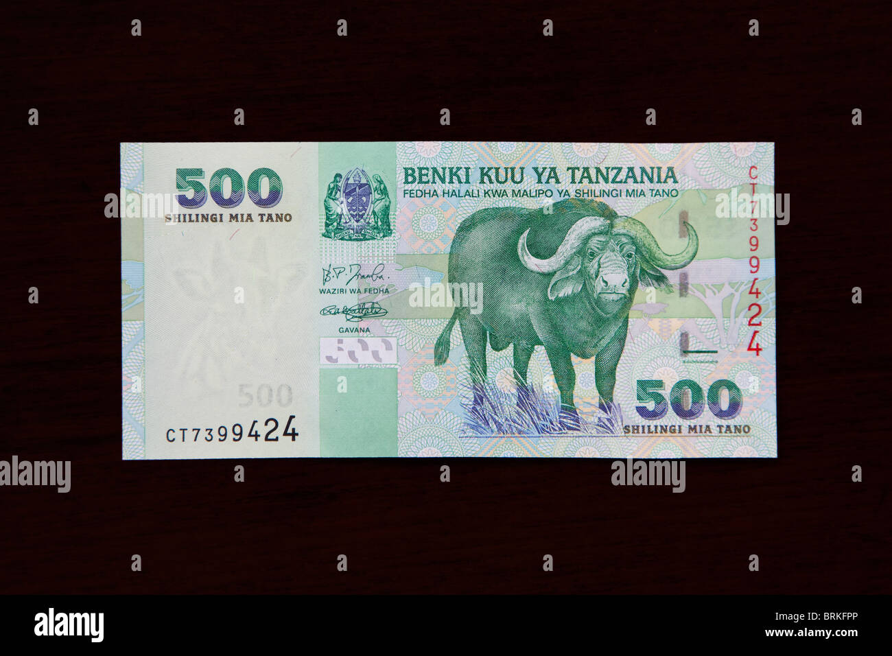 500 shillings hi-res stock photography and images - Alamy