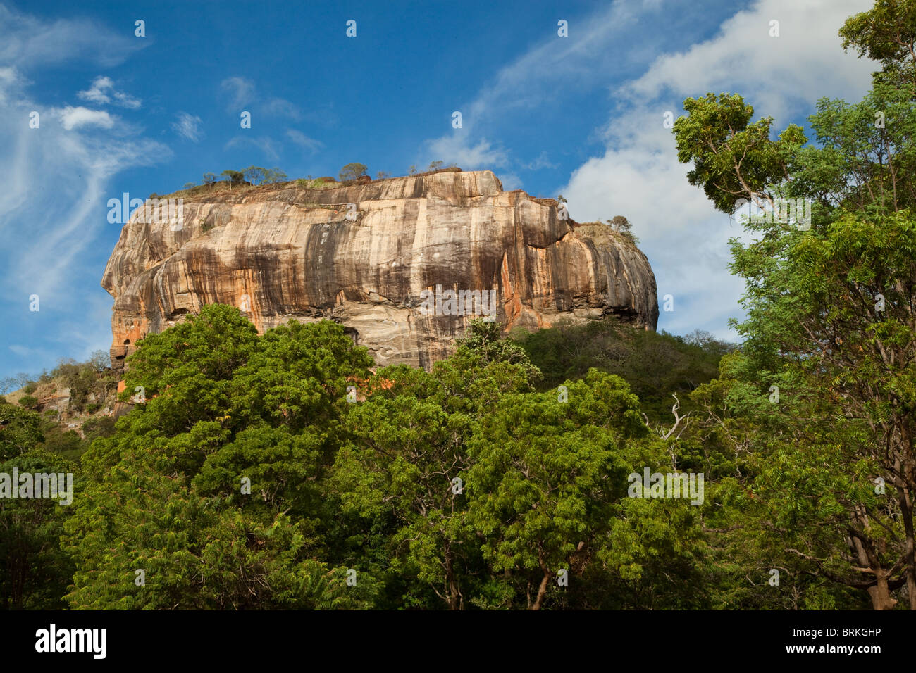Sigiriya rock palace hi-res stock photography and images - Alamy