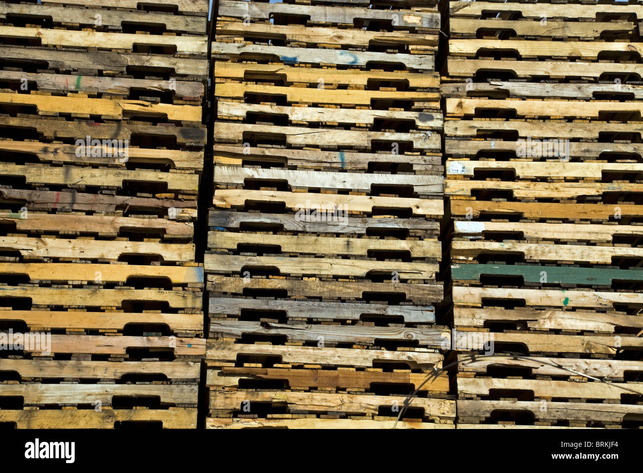 Pallet piles hi-res stock photography and images - Alamy