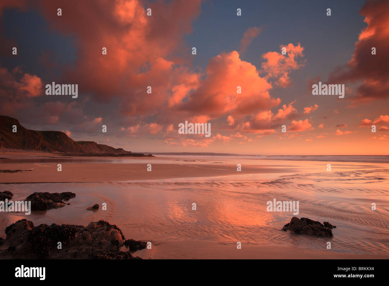 Sandymouth Bay Sunset, North Cornwall, England, UK Stock Photo - Alamy