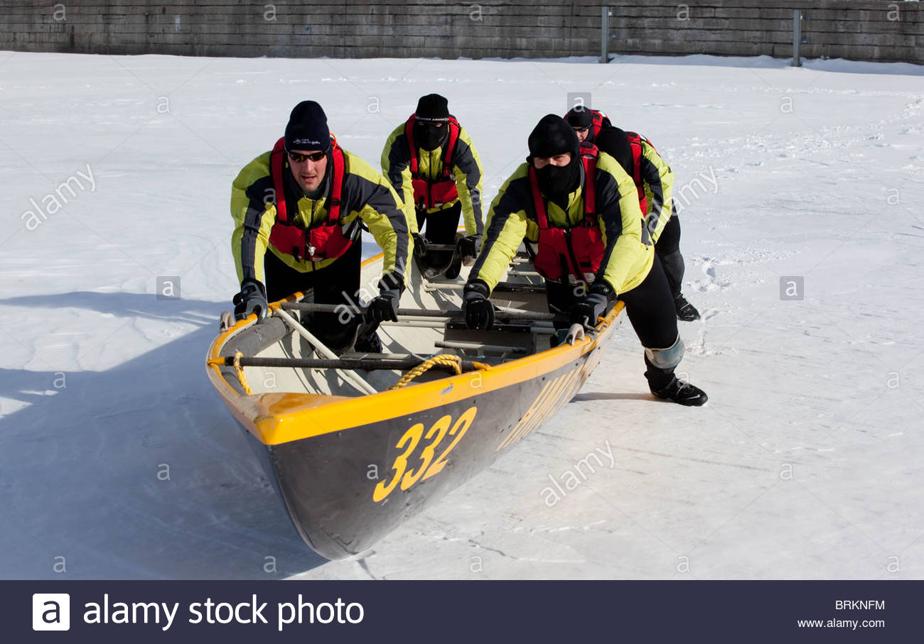Athletes practice in an "Ice Canoe" during Carnival Stock Photo - Alamy