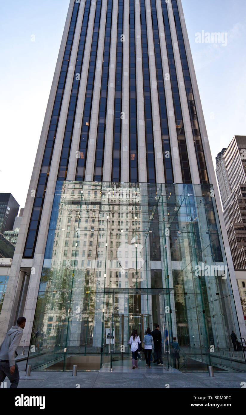 Apple cube hi-res stock photography and images - Alamy