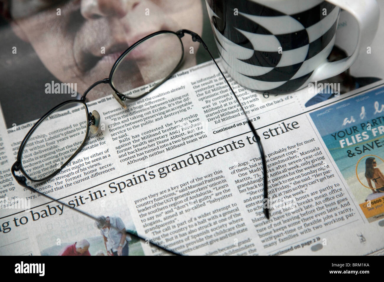 Past newspapers hi-res stock photography and images - Alamy