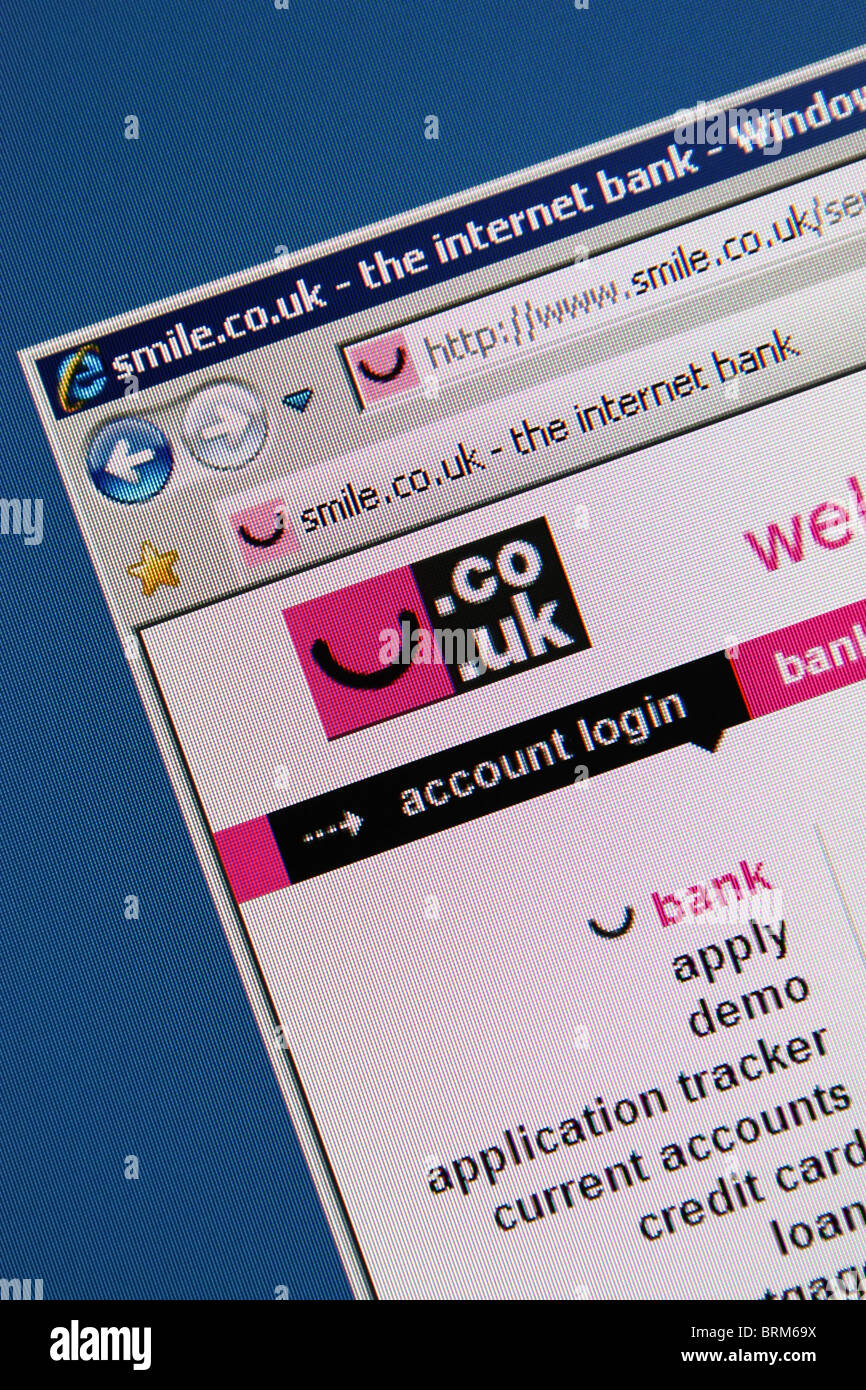 smile online Internet bank Stock Photo - Alamy