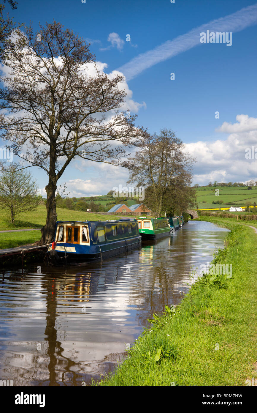 Brecon beacons canal boat hi-res stock photography and images - Alamy