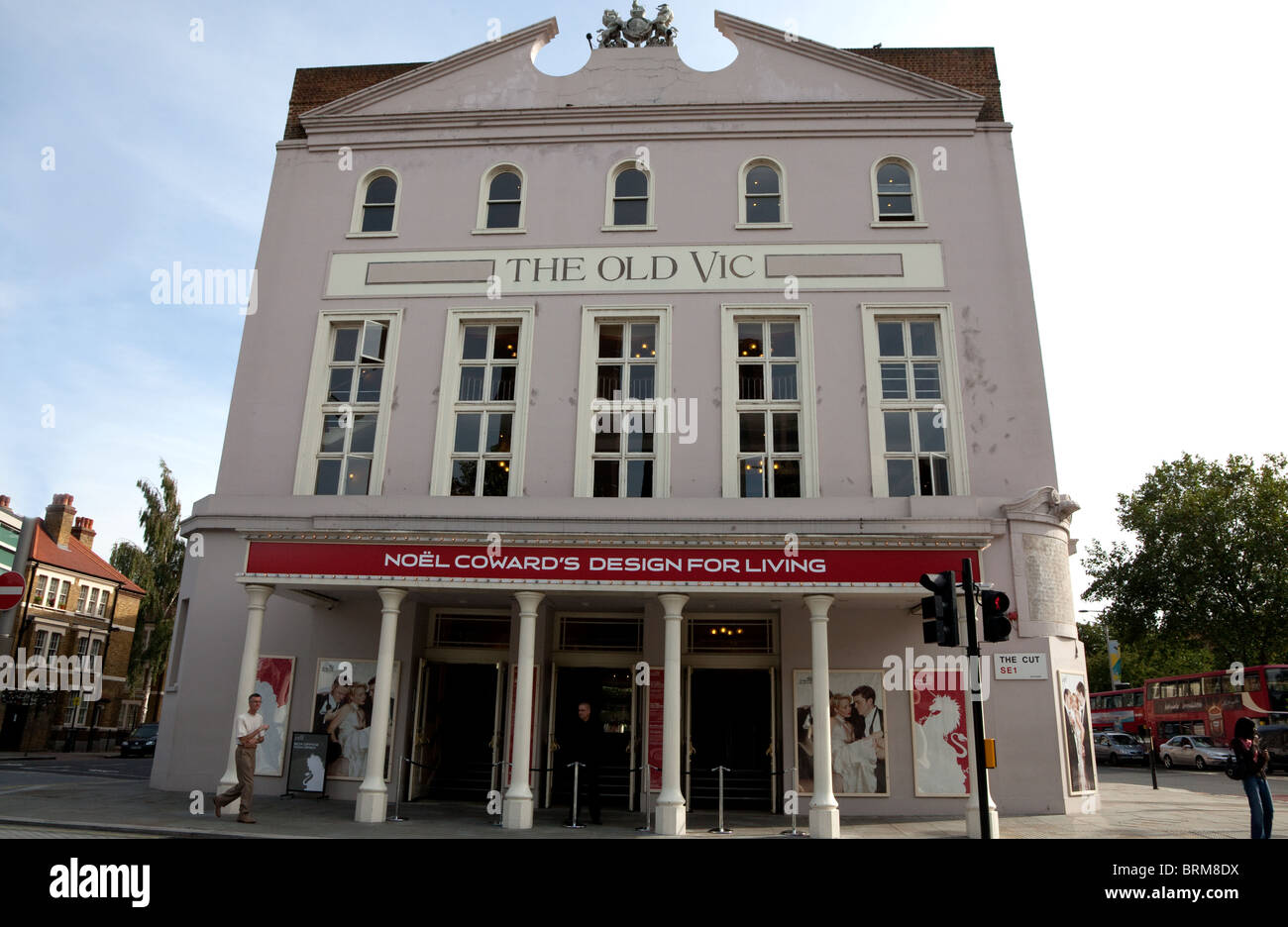 The old vic theatre london hi-res stock photography and images - Alamy