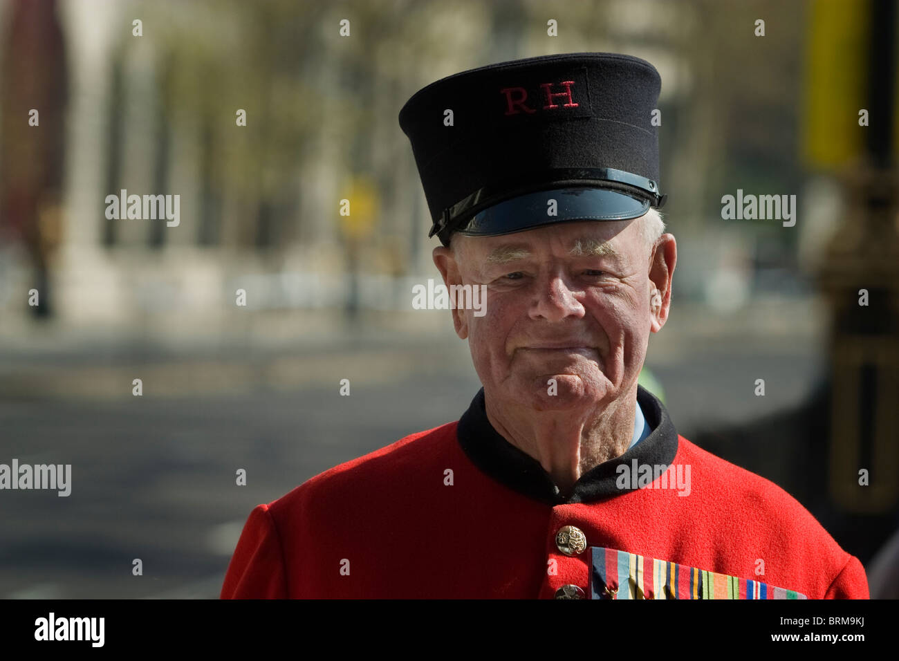 Chelsea Pensioner, an old soldier and war veteran in uniform poses for ...