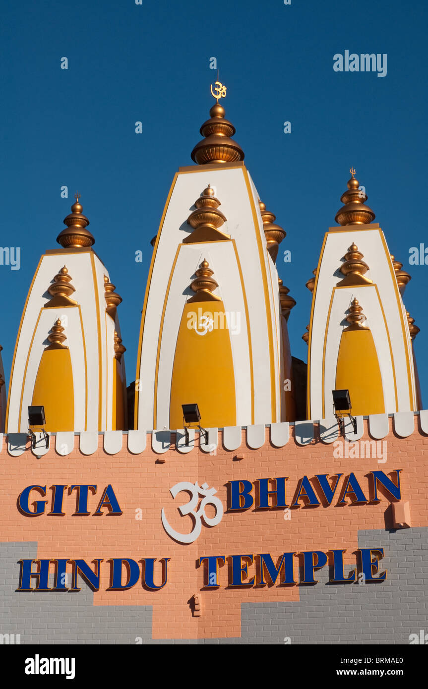 Hindu temple in uk hi-res stock photography and images - Alamy