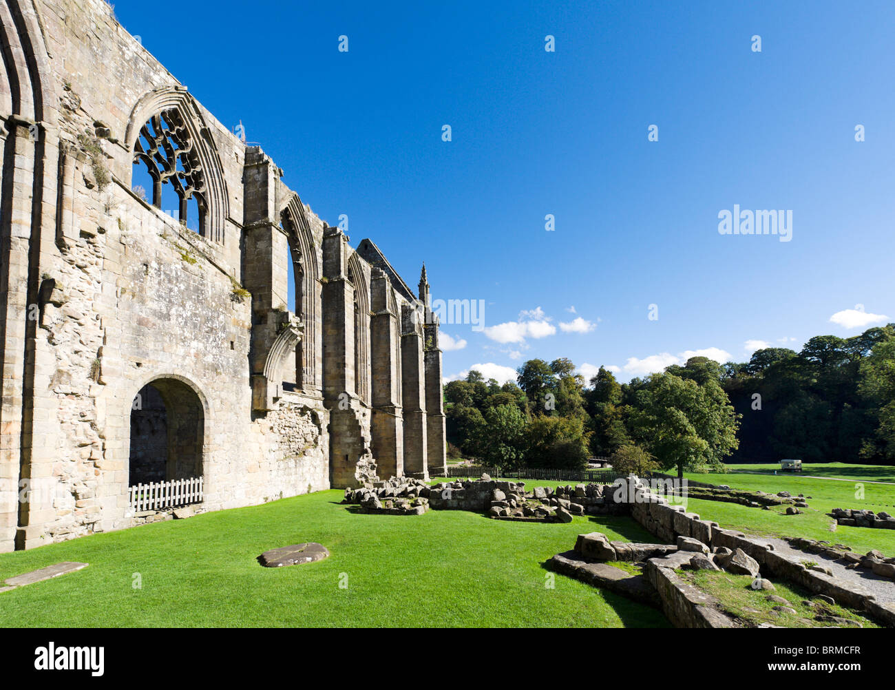 Bolton Priory, Bolton Abbey, Wharfedale, Yorkshire Dales, North ...