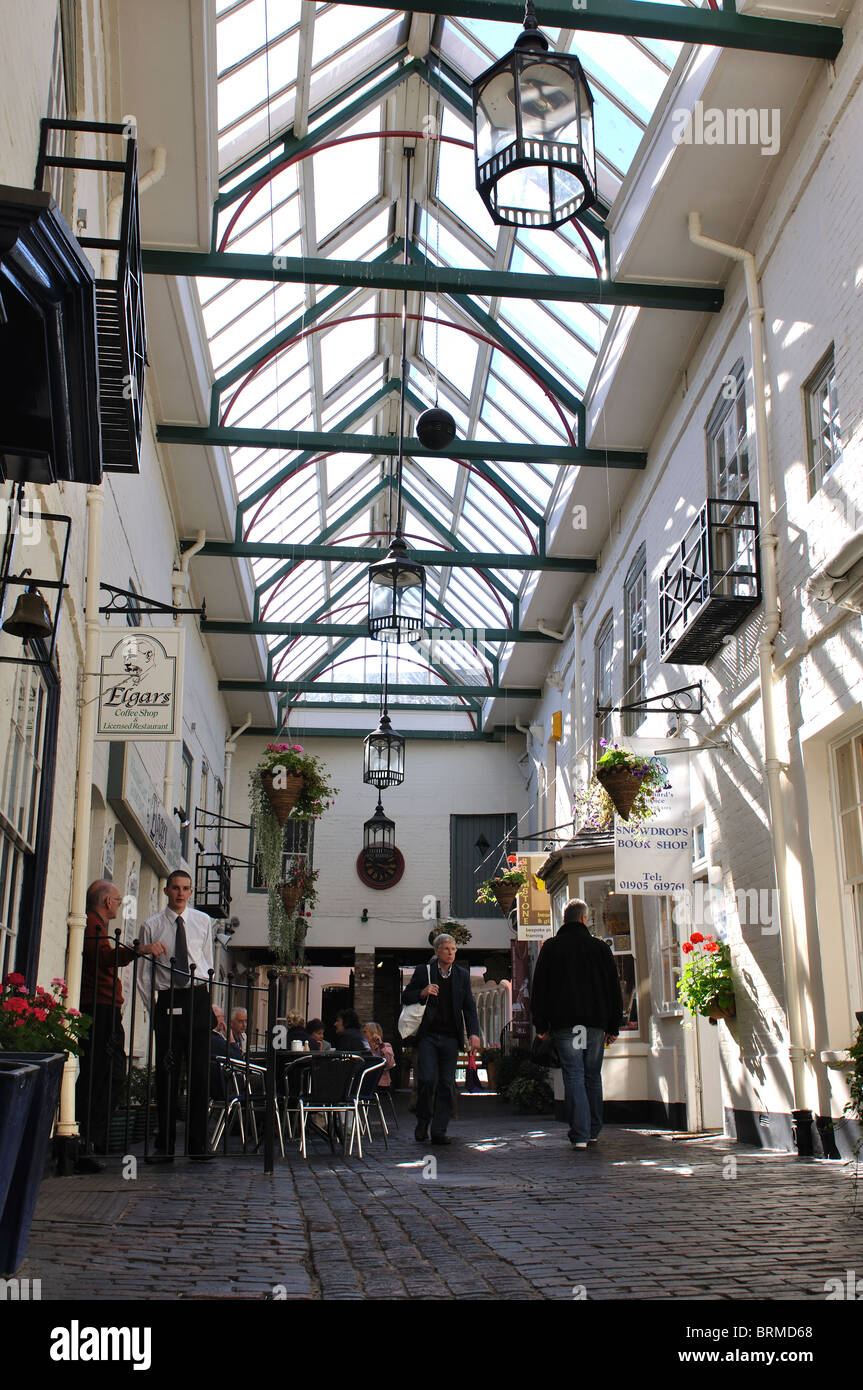 Reindeer court hi-res stock photography and images - Alamy