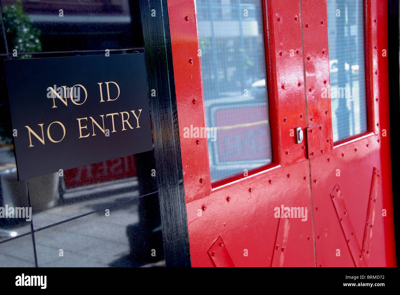 Nightclub sign No ID No Entry in Sydney Stock Photo - Alamy