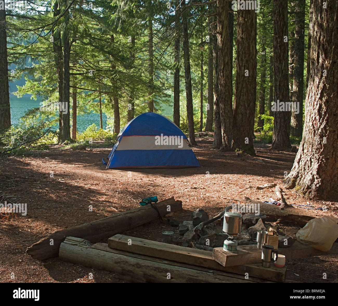 Backpacking wilderness hi-res stock photography and images - Alamy