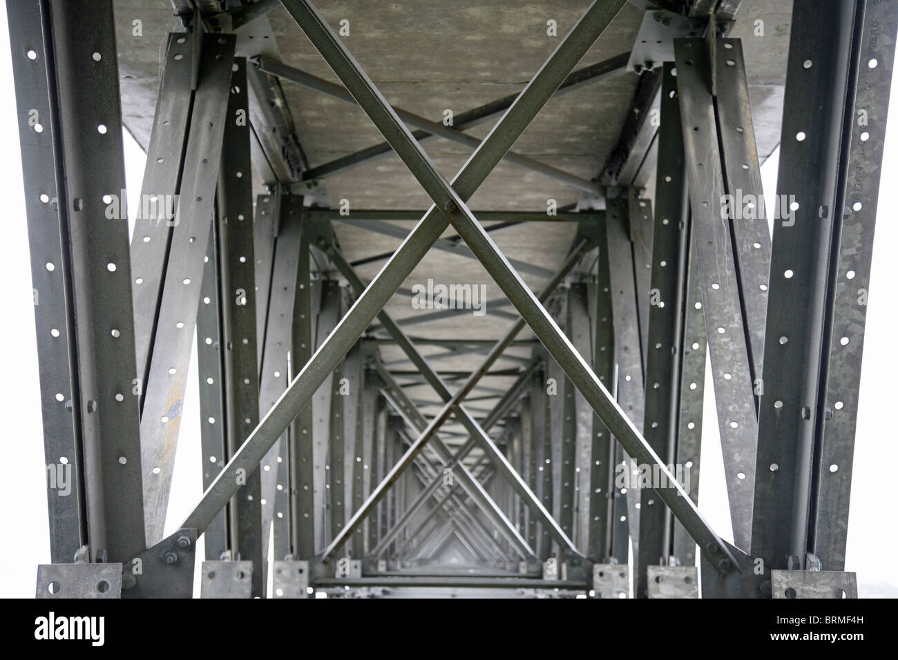 Bridge supports hi-res stock photography and images - Alamy