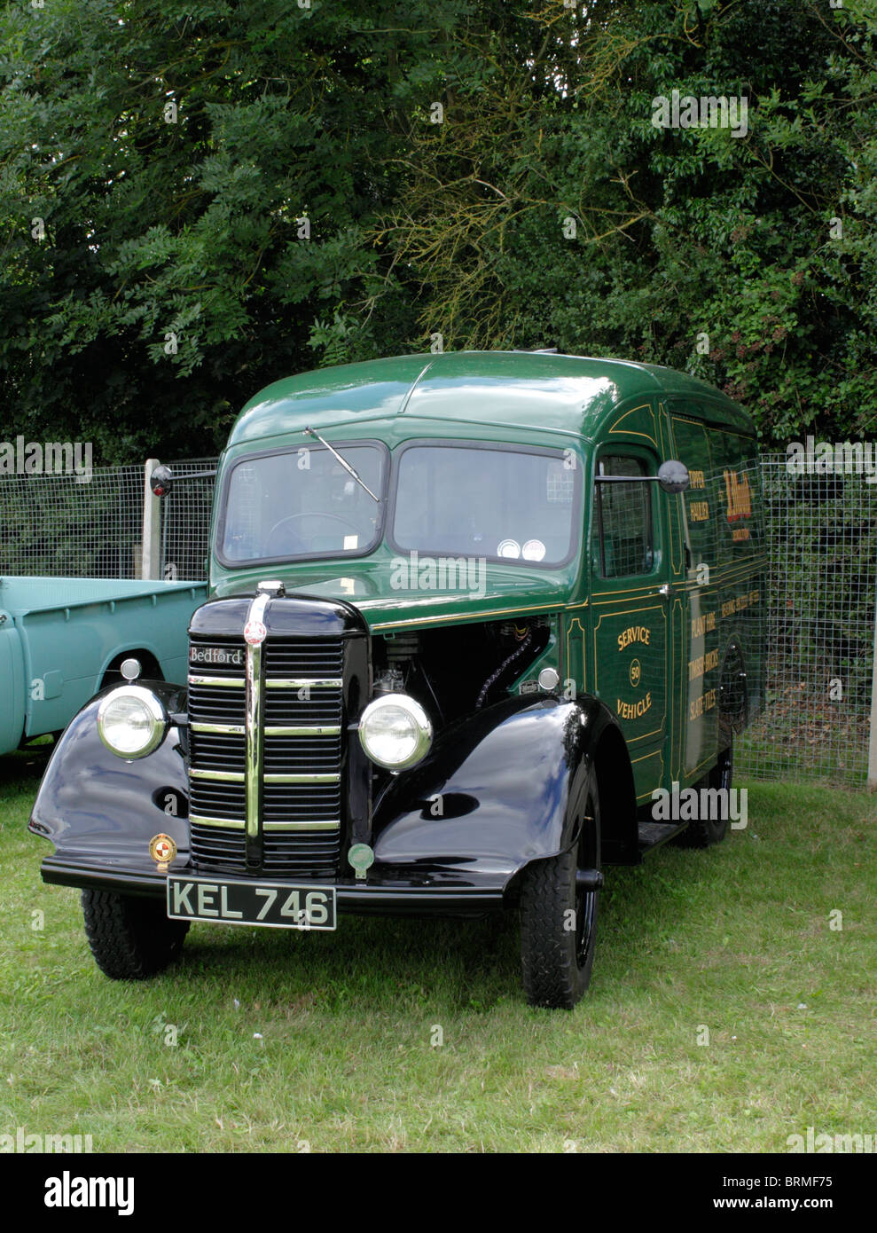 Vintage classic bedford truck hi-res stock photography and images - Alamy