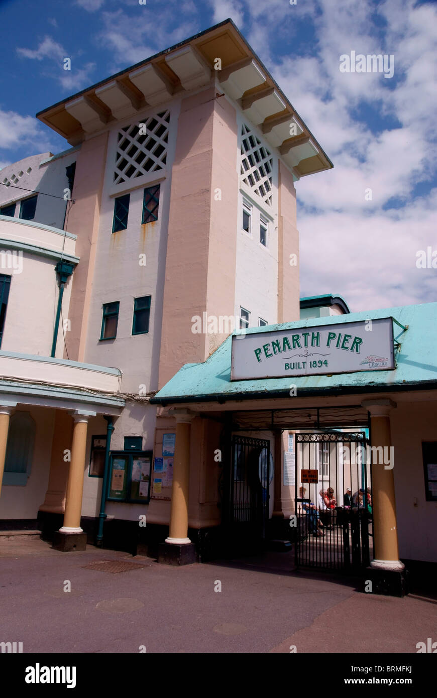 Entrance to Penarth Pier Stock Photo - Alamy