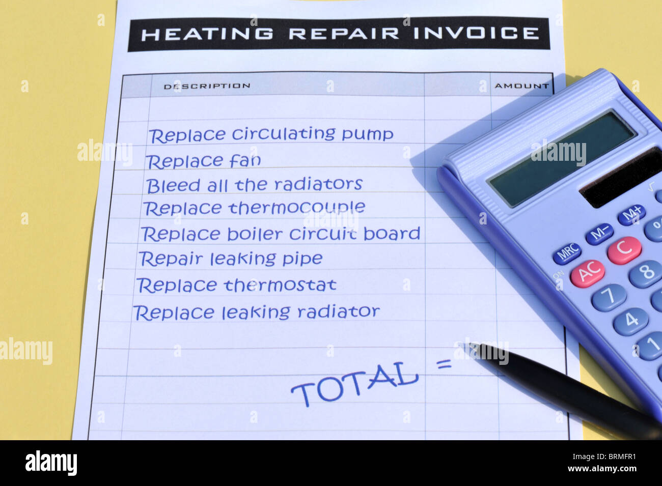 Invoice hi-res stock photography and images - Alamy