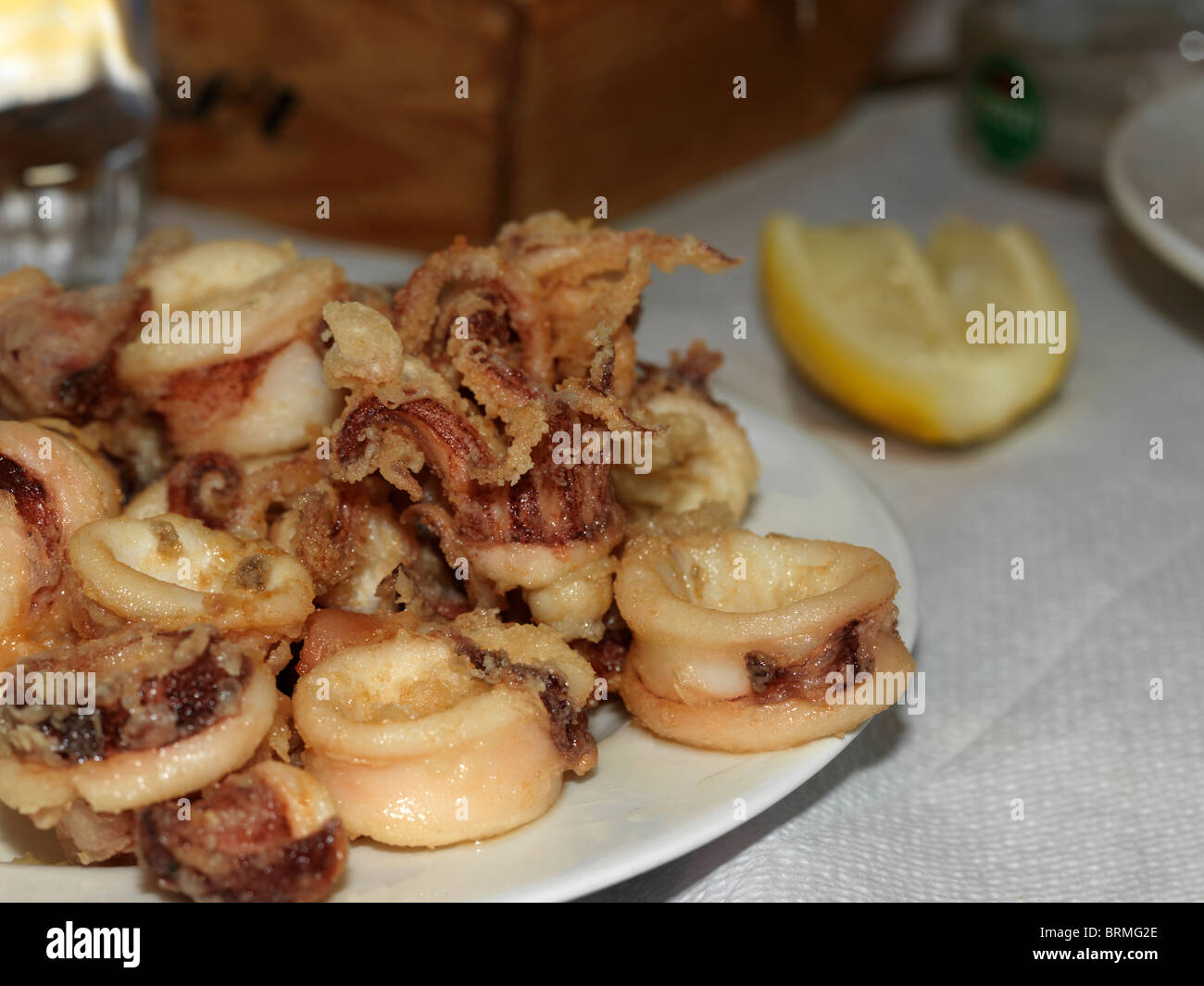 Squid greece hi-res stock photography and images - Alamy