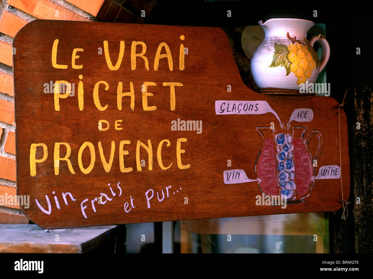 French vallauris pottery hi-res stock photography and images - Alamy