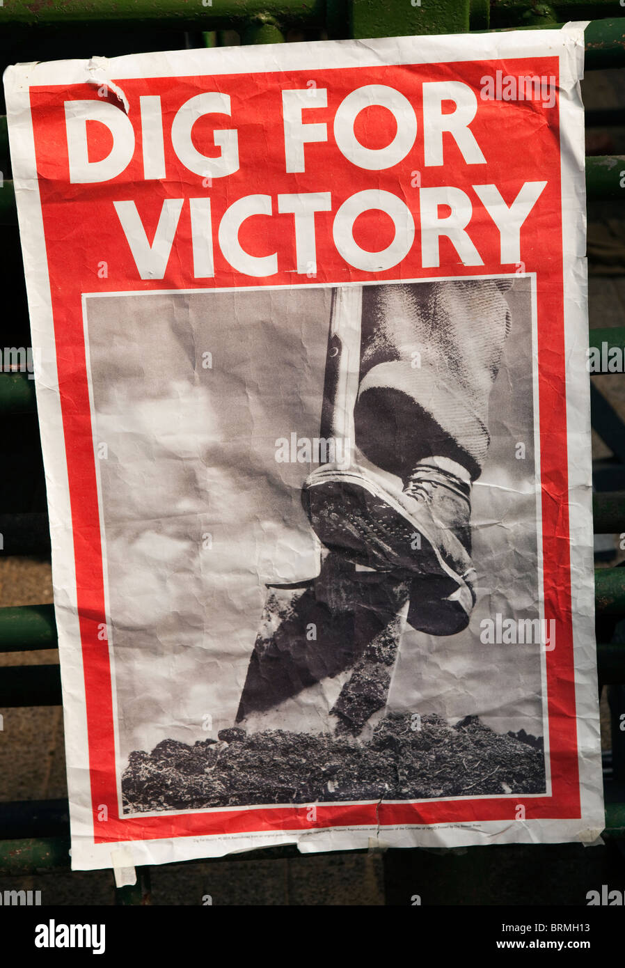British Second World War Dig for Victory poster UK Stock Photo - Alamy