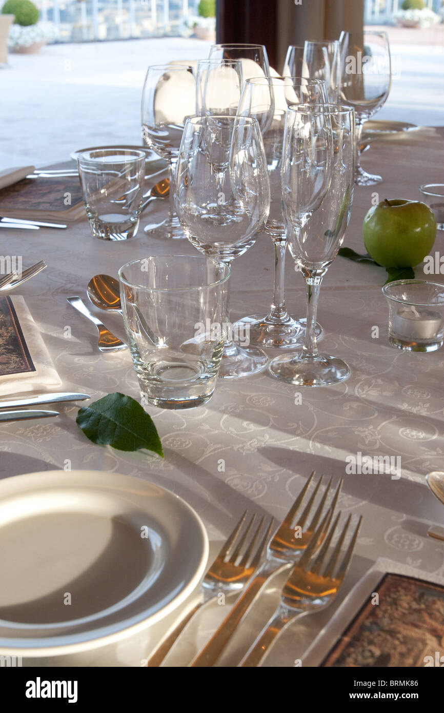 Table set luxury hotel Stock Photo - Alamy