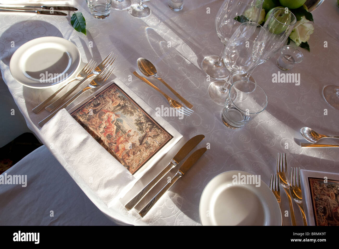 Luxury posh area hi-res stock photography and images - Alamy