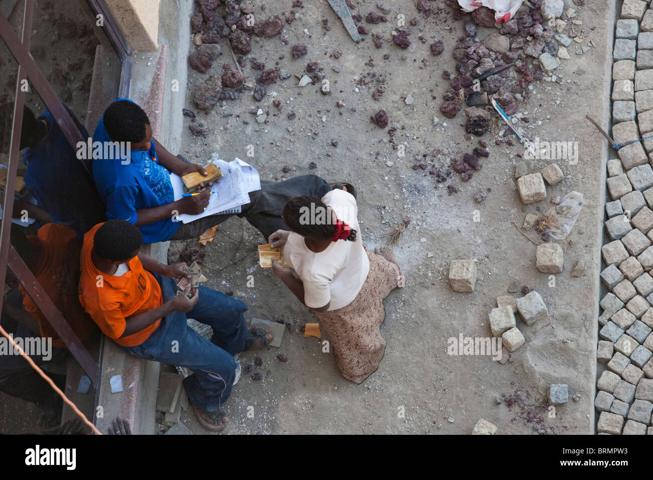Ethiopia construction workers hi-res stock photography and images - Alamy
