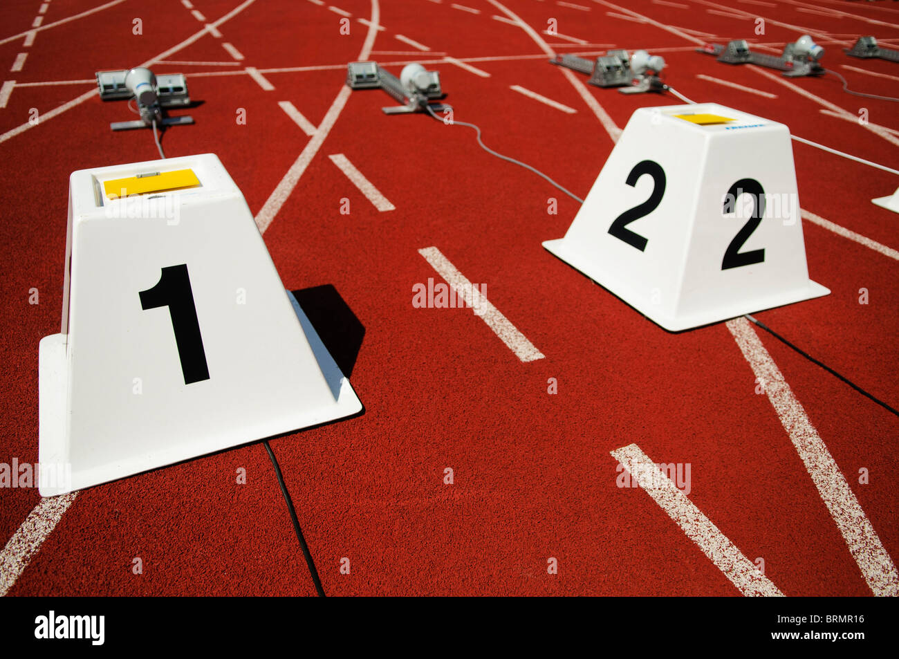 Starting blocks hi-res stock photography and images - Alamy