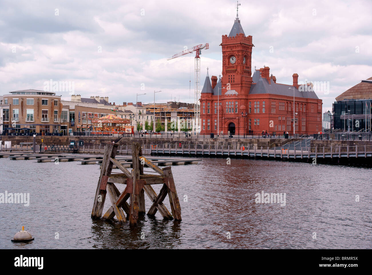 Pierhead building cardiff bay hi-res stock photography and images - Alamy