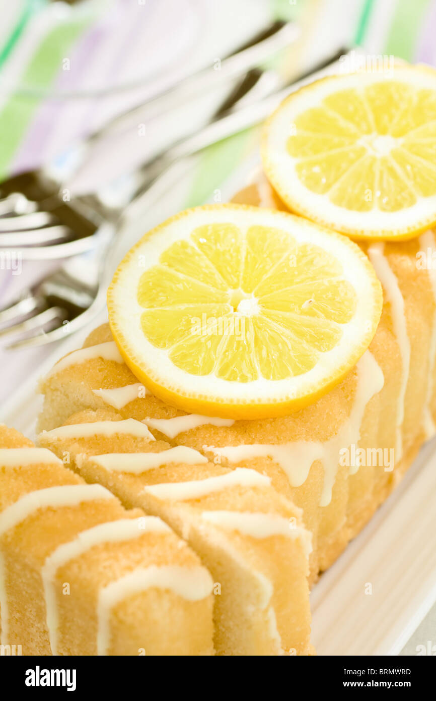 Sliced cake hi-res stock photography and images - Alamy