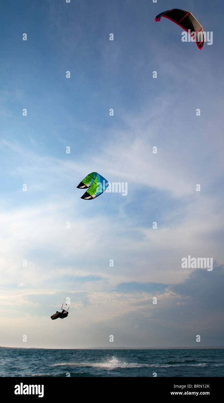 Kitesurfer leaping hi-res stock photography and images - Alamy