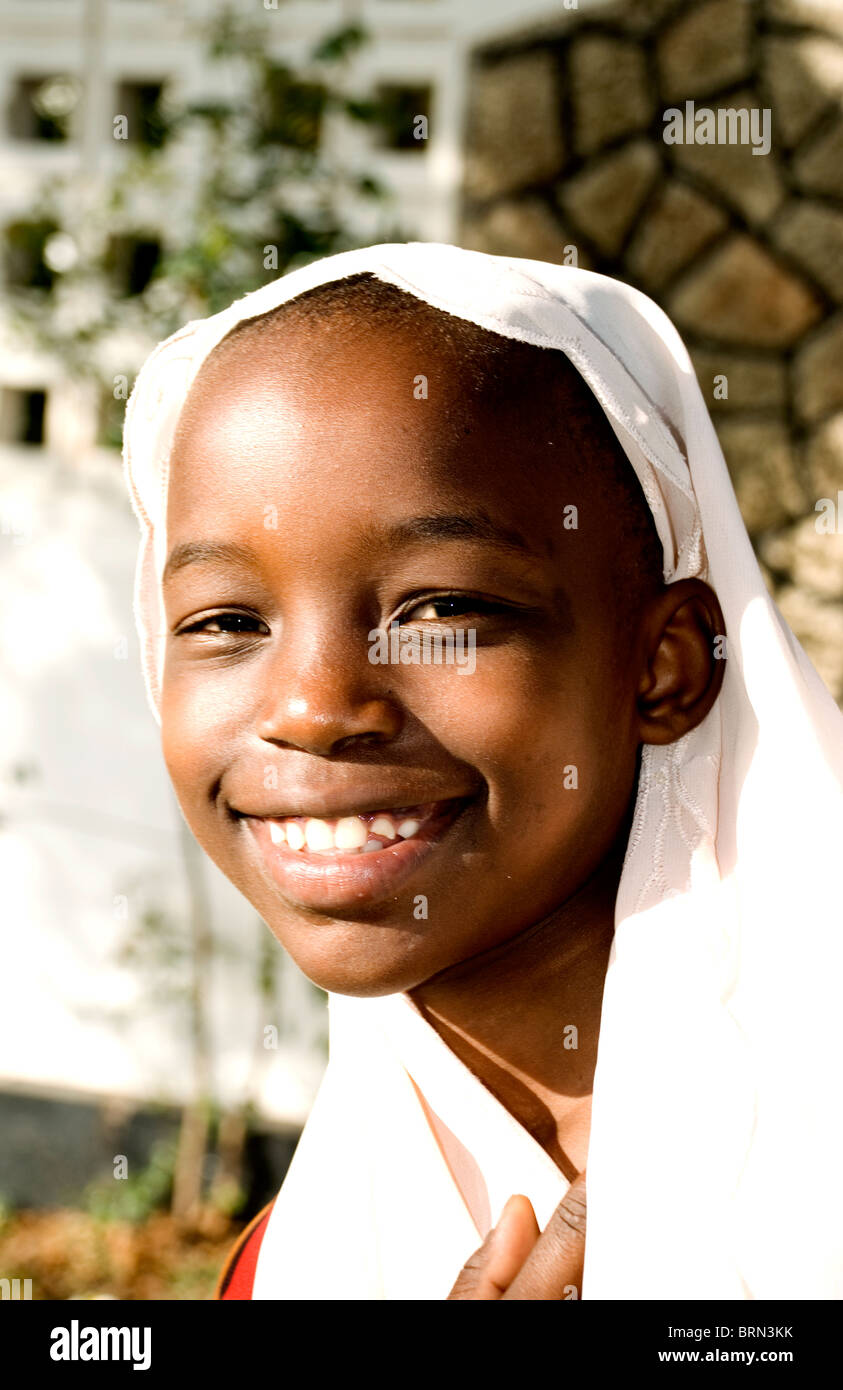 tanzania, dar es salaam, muslim girl Stock Photo - Alamy