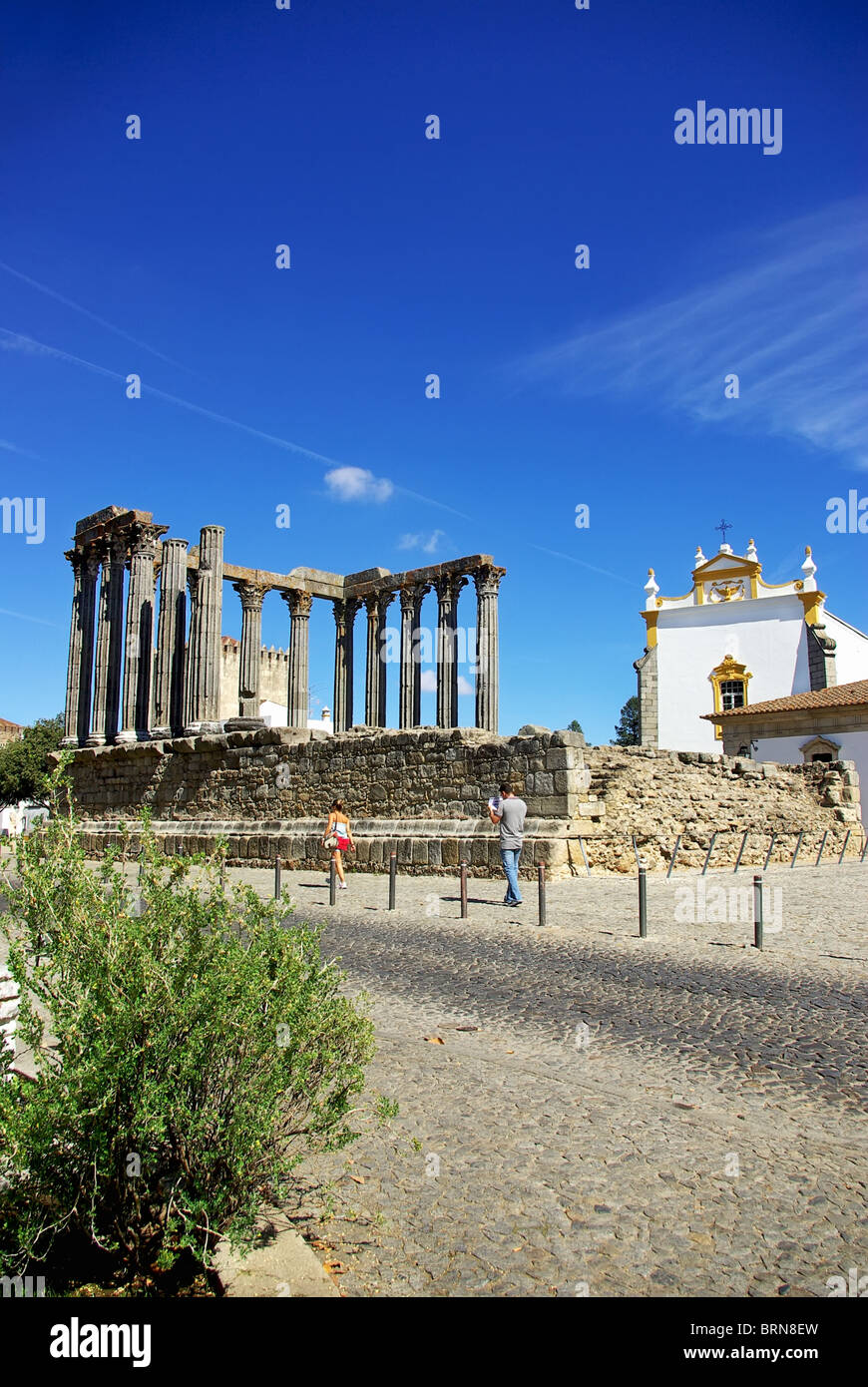 Old roman temple hi-res stock photography and images - Alamy