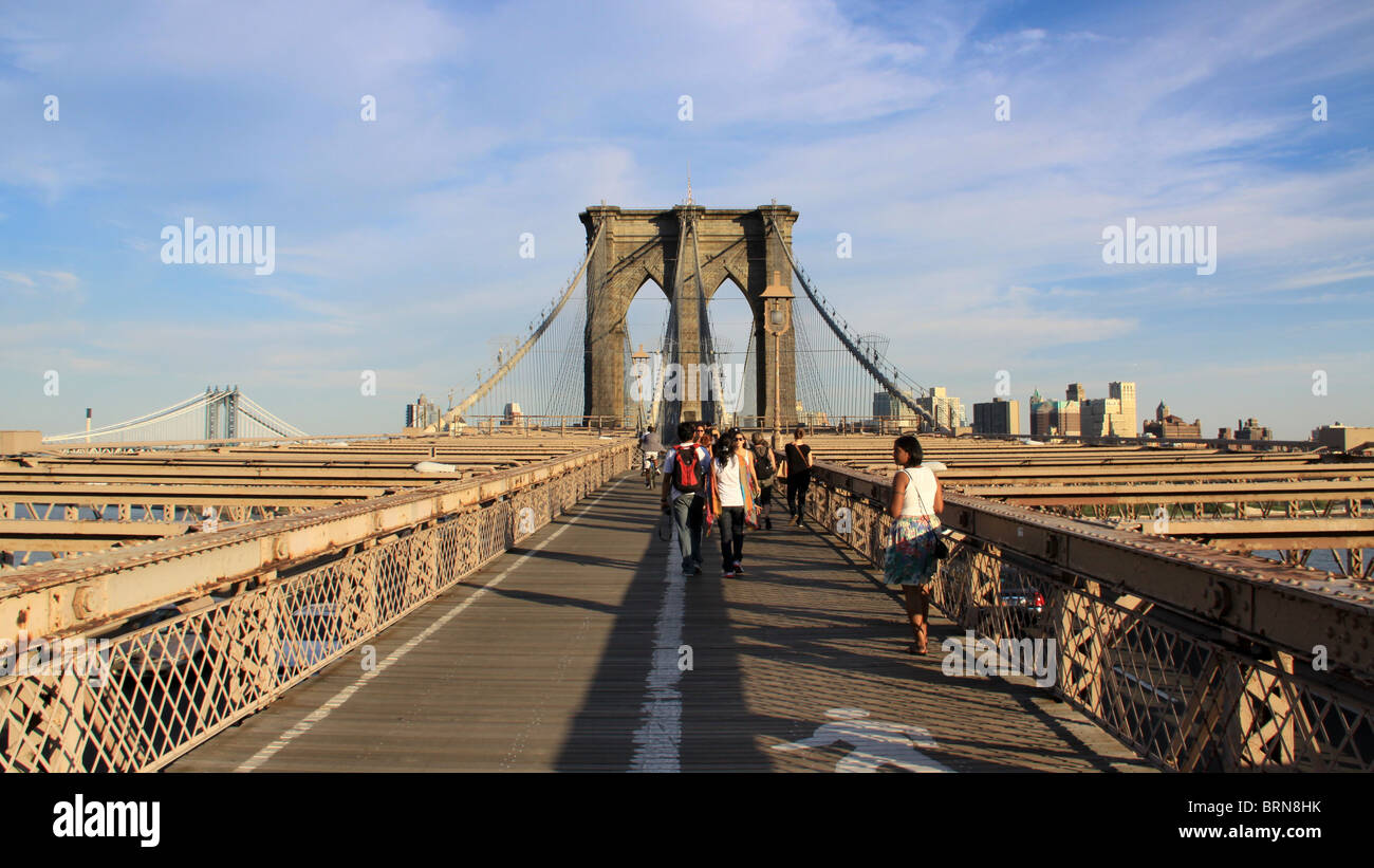 The Pedestrian Crossing, Brooklyn Bridge, New York, USA Stock Photo - Alamy