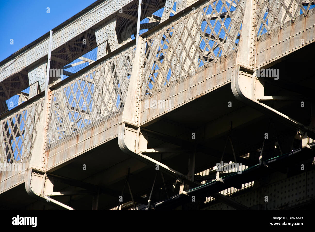 Frame of metal bridge Stock Photo - Alamy