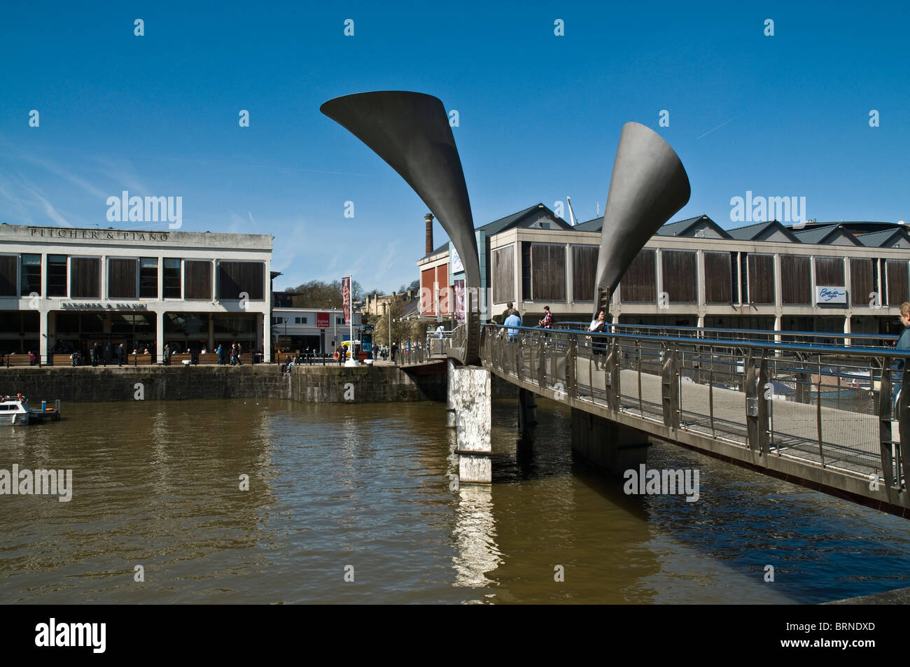 dh St Augustines Reach BRISTOL DOCKS BRISTOL Pero bridge and quayside ...