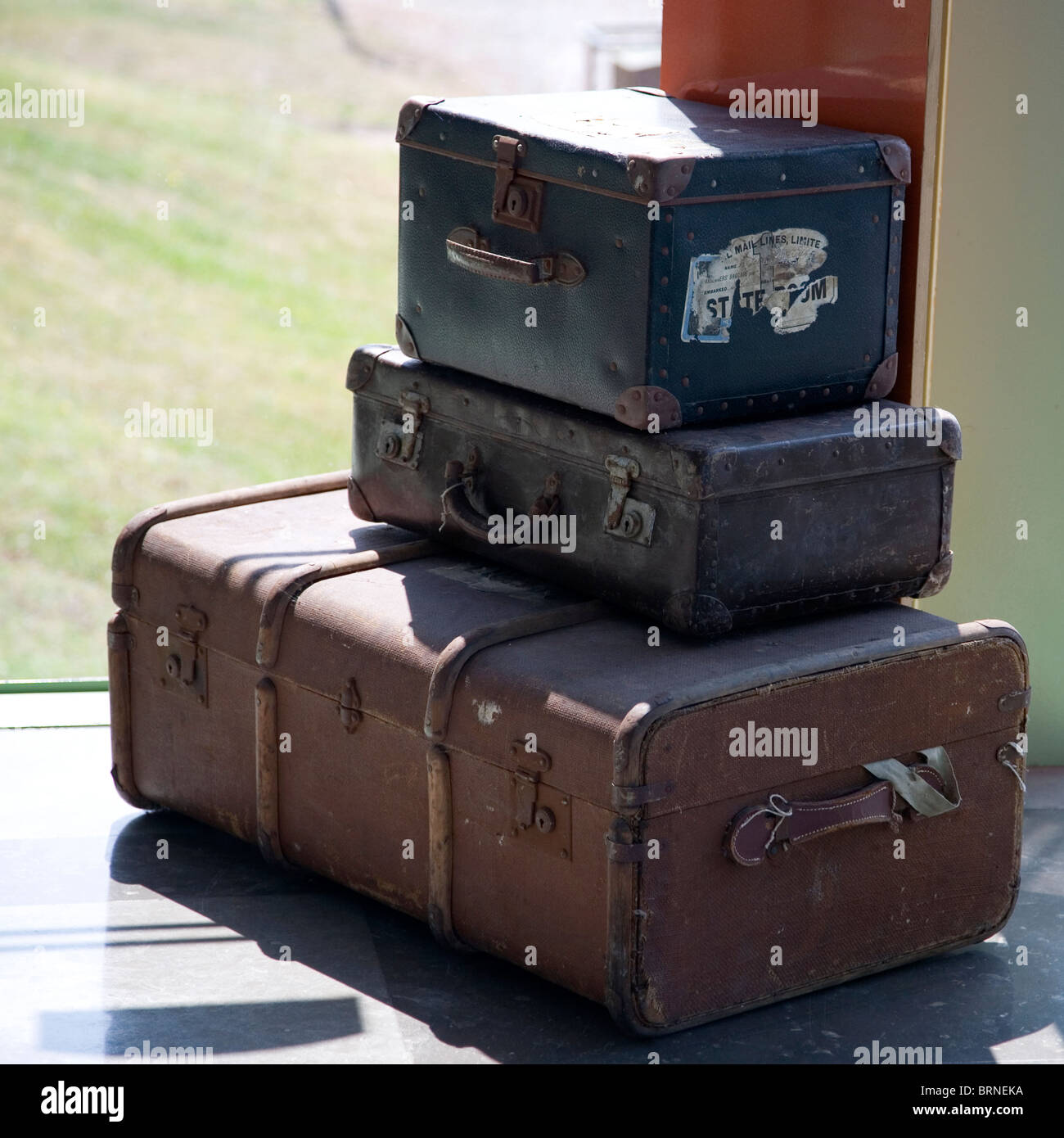 Old luggage labels hi-res stock photography and images - Alamy