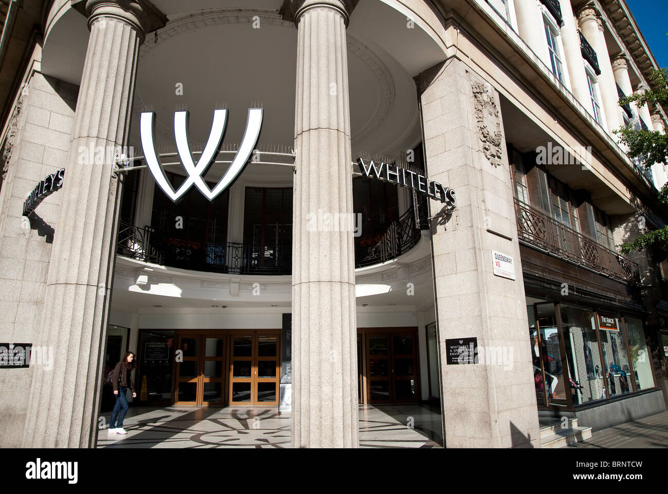 Queensway bayswater hi-res stock photography and images - Alamy