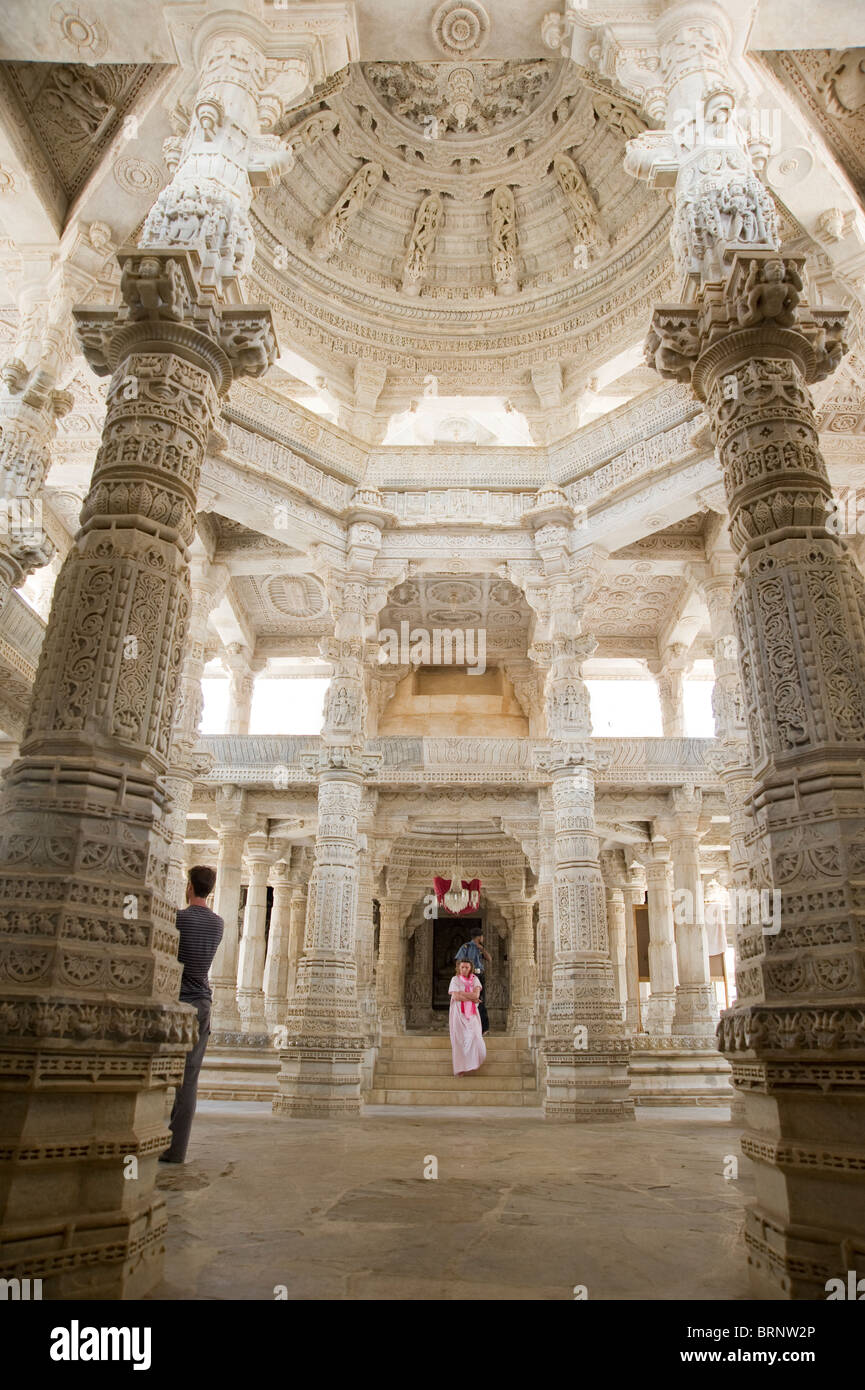The Chaumukha Jain temple Ranakpur in Rajasthan Stock Photo - Alamy