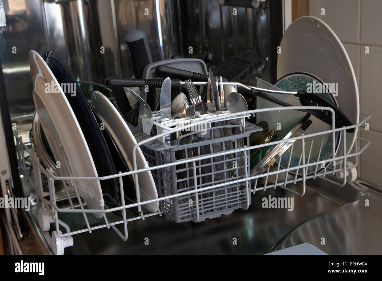 Cleaned kitchen utensils hi-res stock photography and images - Alamy