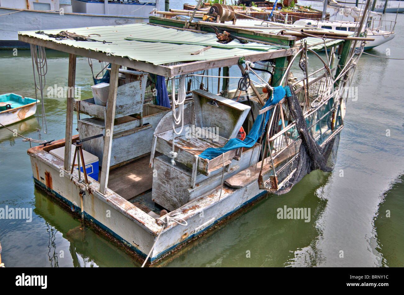 Junky boat hi-res stock photography and images - Alamy