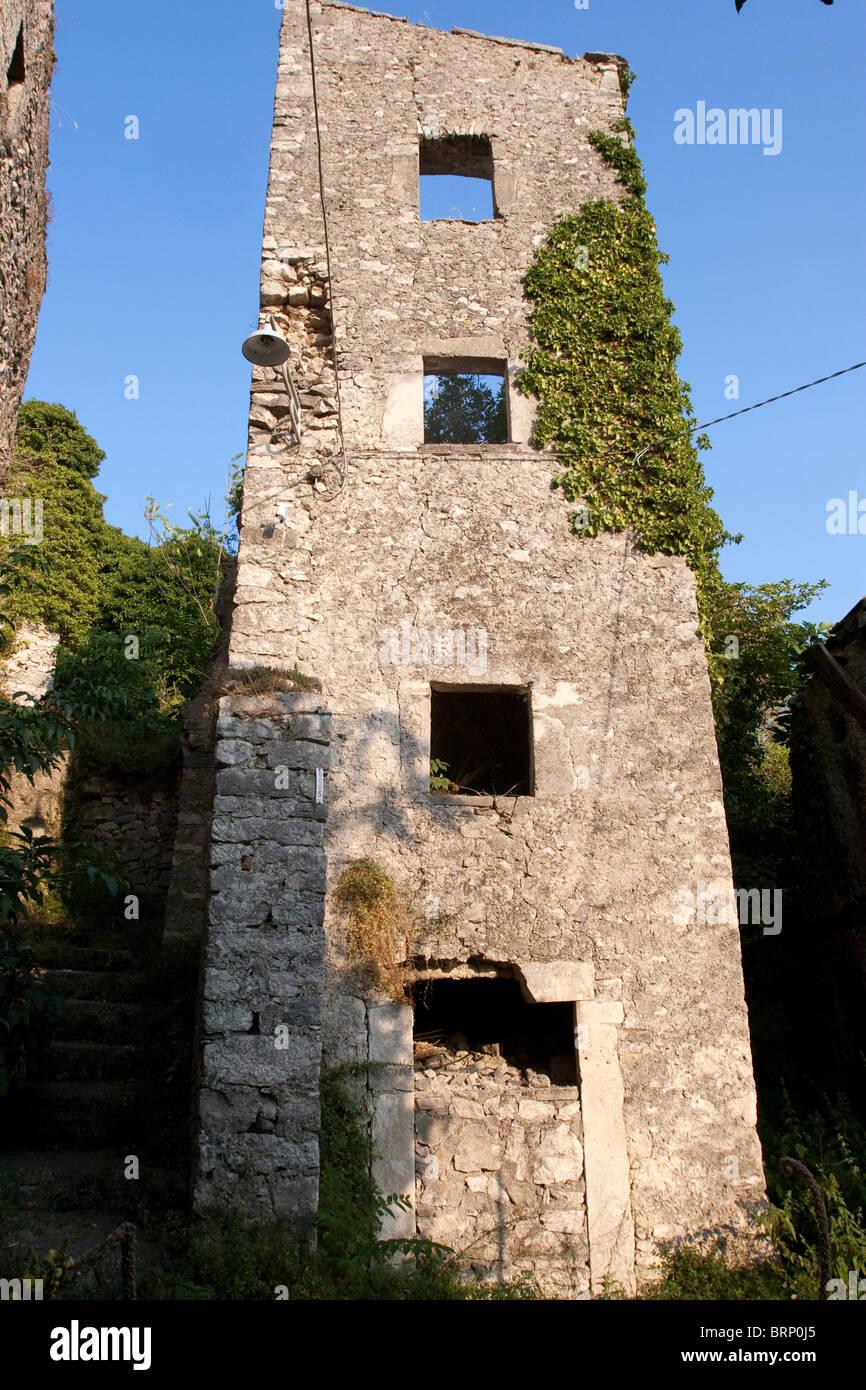 old Italian rural town village Pesche Molise Italy Stock Photo - Alamy